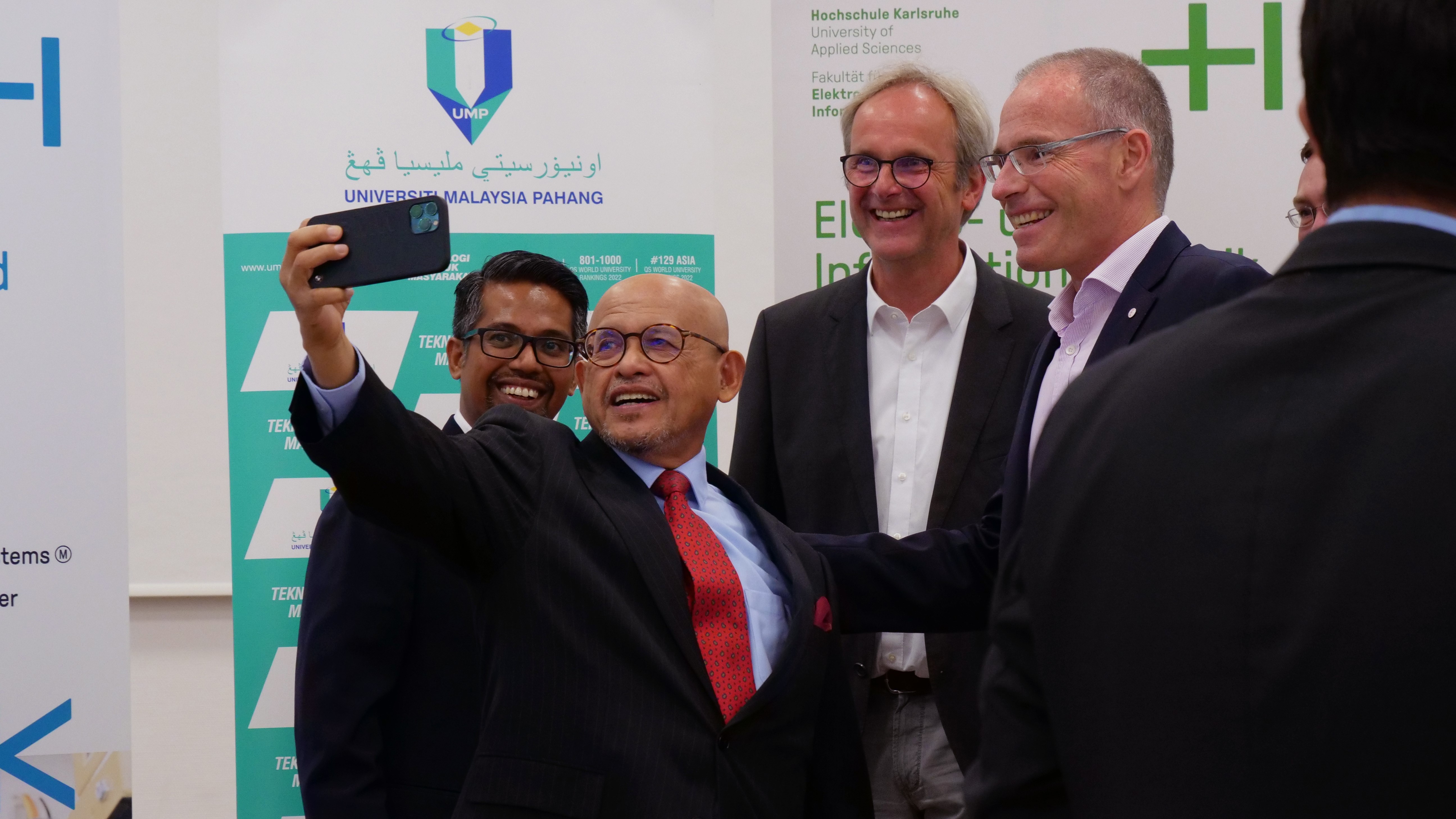 Die HKA - Die Hochschule Karlsruhe:: Homepage