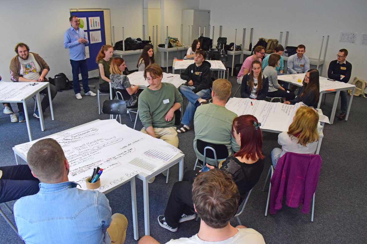 Die HKA - Die Hochschule Karlsruhe : Frischer Wind für die Zukunft: Von der Umfrage zu neuen ...