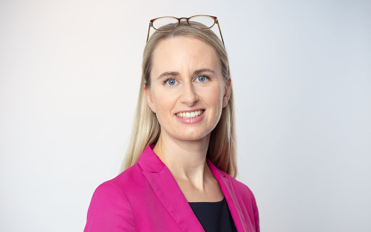 Die HKA - Die Hochschule Karlsruhe : Vorstellung | Dr. Susanne Reimann