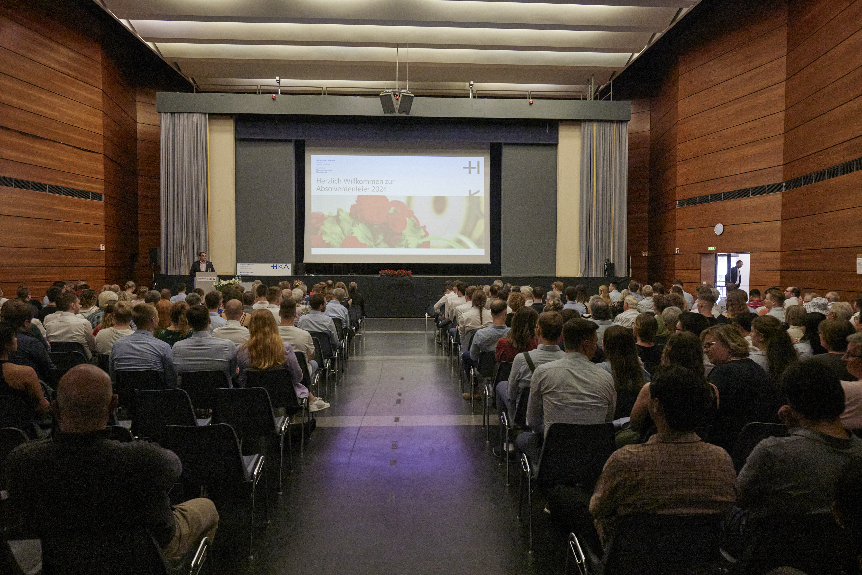 Die HKA - Die Hochschule Karlsruhe : MMT Jahresrückblick